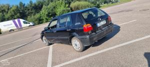 Volkswagen Golf 1995 Utena, ar dzinēja tilpumu 1.60 L un nobraukumu 300 tūkst. km par 350 €, foto 5 vietnē AUTOMOTO.COM.LV