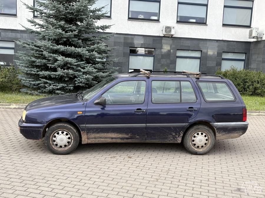 Volkswagen Golf 1995 Viļņa, ar dzinēja tilpumu 1.90 L un nobraukumu 280 tūkst. km par 500 €, foto 7 vietnē AUTOMOTO.COM.LV
