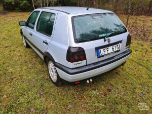 Volkswagen Golf 1996 in Vilnius, with an engine capacity of 1.90 L and mileage of 255 thousand km for 820 €, photo 2 on AUTOMOTO.COM.LV
