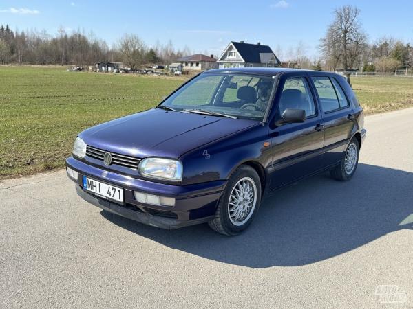 Volkswagen Golf 1996 in Vilnius, with an engine capacity of 1.80 L and mileage of 182 thousand km for 1100 €, photo 1 on AUTOMOTO.COM.LV