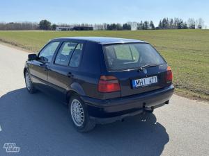 Volkswagen Golf 1996 Viļņa, ar dzinēja tilpumu 1.80 L un nobraukumu 182 tūkst. km par 1100 €, foto 5 vietnē AUTOMOTO.COM.LV
