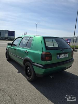 Volkswagen Golf 1996 in Siauliai, with an engine capacity of 1.40 L and mileage of 220 thousand km for 999 €, photo 5 on AUTOMOTO.COM.LV