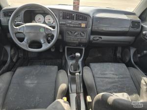 Volkswagen Golf 1996 in Siauliai, with an engine capacity of 1.40 L and mileage of 220 thousand km for 999 €, photo 6 on AUTOMOTO.COM.LV