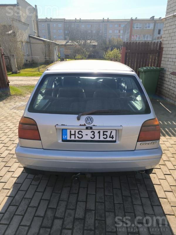 Volkswagen Golf 1996 in Bauska, with an engine capacity of 1.60 L and mileage of 32 thousand km for 400 €, photo 2 on AUTOMOTO.COM.LV