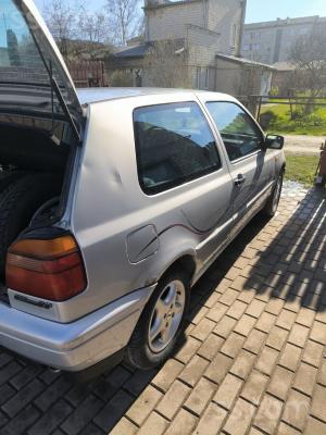 Фольксваген Гольф 1996 в Бауска, объемом двигателя 1.60 л и пробегом 32 тыс. км за 400 €, фото 5 на AUTOMOTO.COM.LV
