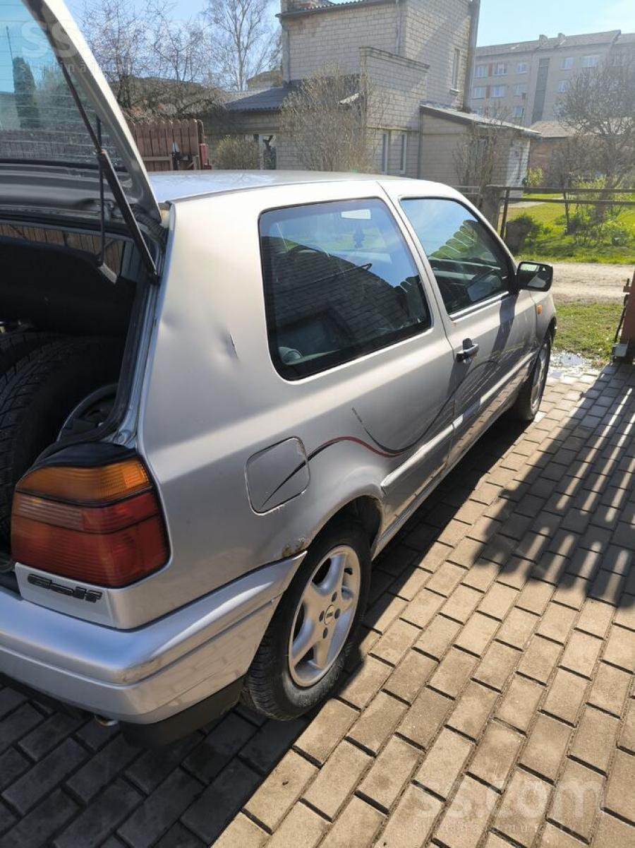 Фольксваген Гольф 1996 в Бауска, объемом двигателя 1.60 л и пробегом 32 тыс. км за 400 €, фото 5 на AUTOMOTO.COM.LV