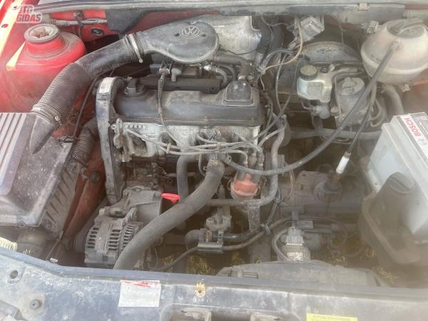 Volkswagen Golf 1996 in Varena, with an engine capacity of 1.80 L and mileage of 188 thousand km for 600 €, photo 6 on AUTOMOTO.COM.LV