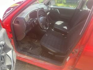 Volkswagen Golf 1996 in Varena, with an engine capacity of 1.80 L and mileage of 188 thousand km for 590 €, photo 8 on AUTOMOTO.COM.LV