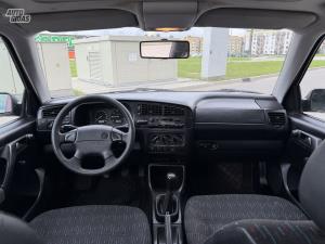 Фольксваген Гольф 1996 в Утена, объемом двигателя 1.60 л и пробегом 232 тыс. км за 1250 €, фото 12 на AUTOMOTO.COM.LV