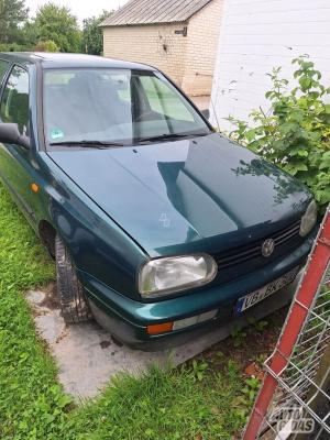 Volkswagen Golf 1996 Kauņa, ar dzinēja tilpumu 1.60 L un nobraukumu 215 tūkst. km par 750 €, foto 5 vietnē AUTOMOTO.COM.LV
