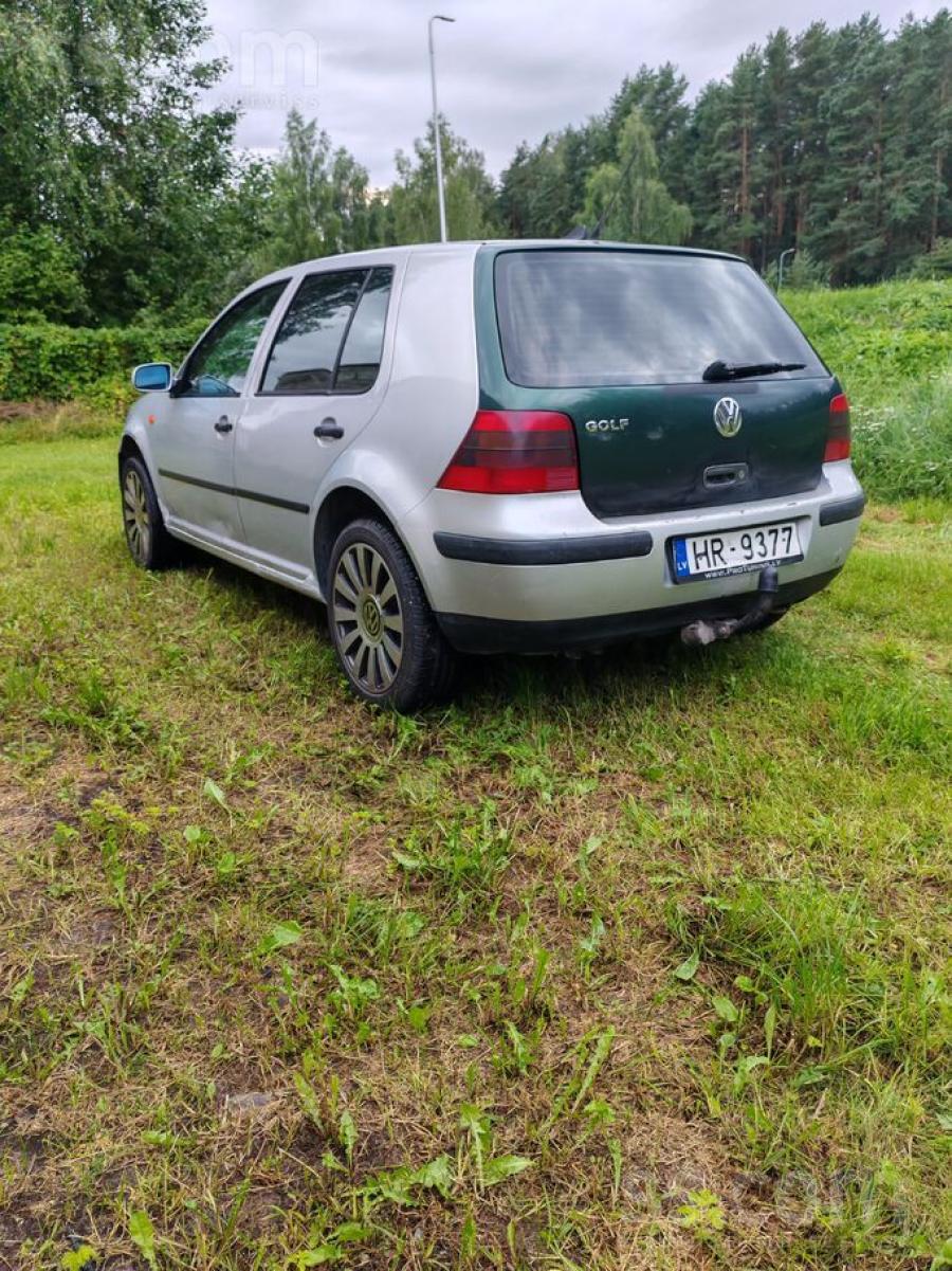 Volkswagen Golf 1998 in Riga, with an engine capacity of 1.90 L and mileage of 550 thousand km for 1000 €, photo 3 on AUTOMOTO.COM.LV