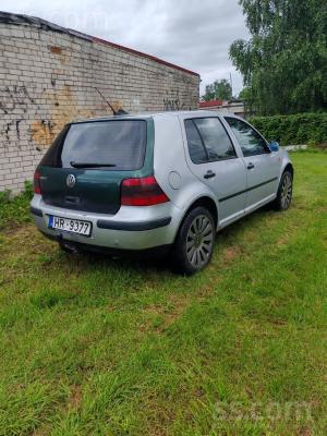 Volkswagen Golf 1998 in Riga, with an engine capacity of 1.90 L and mileage of 550 thousand km for 1000 €, photo 4 on AUTOMOTO.COM.LV