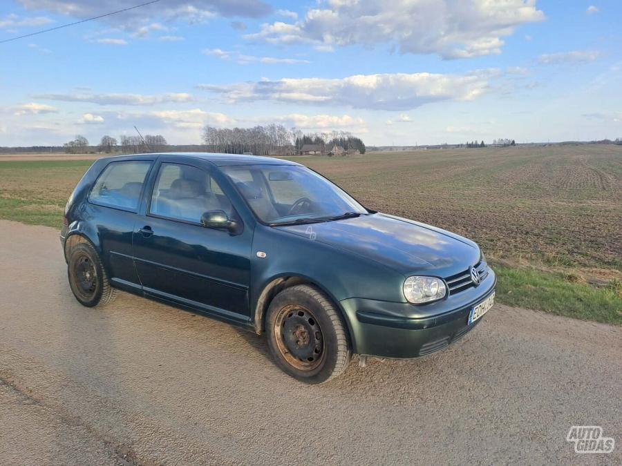 Volkswagen Golf 1998 in Raseiniai, with an engine capacity of 1.90 L and mileage of 285 thousand km for 850 €, photo 3 on AUTOMOTO.COM.LV