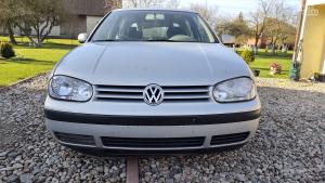 Volkswagen Golf 1998 Marijampole, ar dzinēja tilpumu 2.00 L un nobraukumu 200 tūkst. km par 400 €, foto 3 vietnē AUTOMOTO.COM.LV