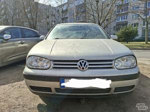 Volkswagen Golf 1998 in Vilnius, with an engine capacity of 1.90 L and mileage of 258 thousand km for 300 €, photo 9 on AUTOMOTO.COM.LV