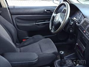 Volkswagen Golf 1998 Rīga, ar dzinēja tilpumu 1.90 L un nobraukumu 370 tūkst. km par 990 €, foto 9 vietnē AUTOMOTO.COM.LV