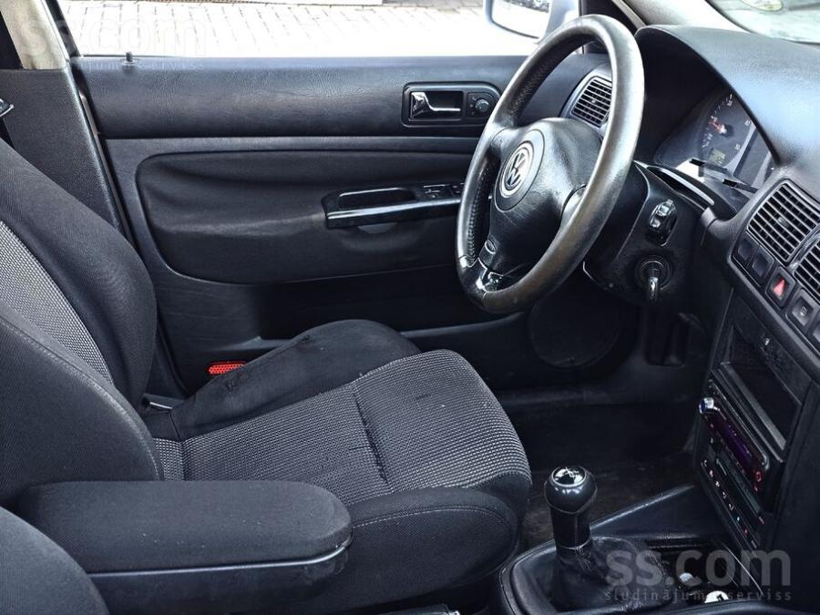 Volkswagen Golf 1998 Rīga, ar dzinēja tilpumu 1.90 L un nobraukumu 370 tūkst. km par 990 €, foto 9 vietnē AUTOMOTO.COM.LV