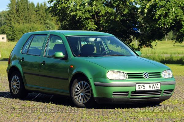 Volkswagen Golf 1998 Tartu, ar dzinēja tilpumu 1.60 L un nobraukumu 286 tūkst. km par 999 €, foto 2 vietnē AUTOMOTO.COM.LV
