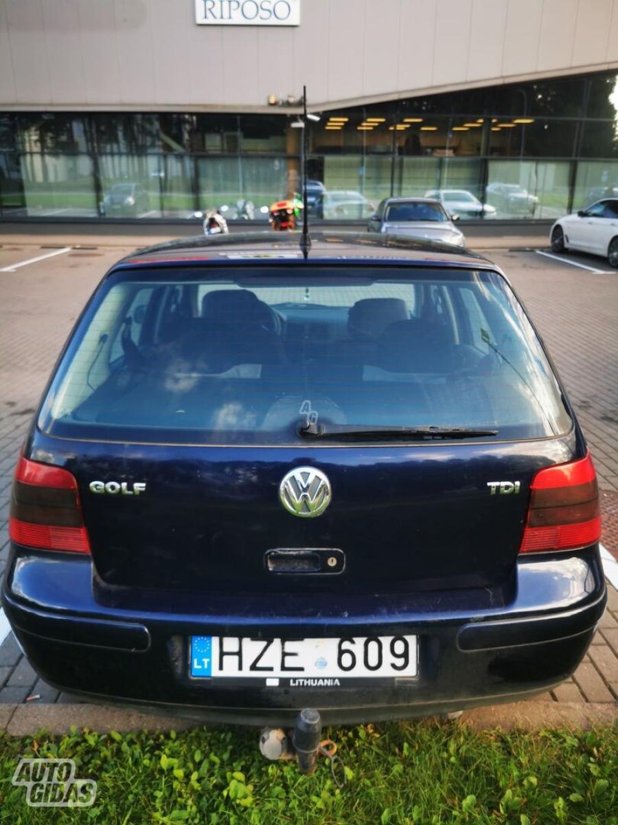 Volkswagen Golf 1998 in Visaginas, with an engine capacity of 1.90 L and mileage of 335 thousand km for 880 €, photo 3 on AUTOMOTO.COM.LV