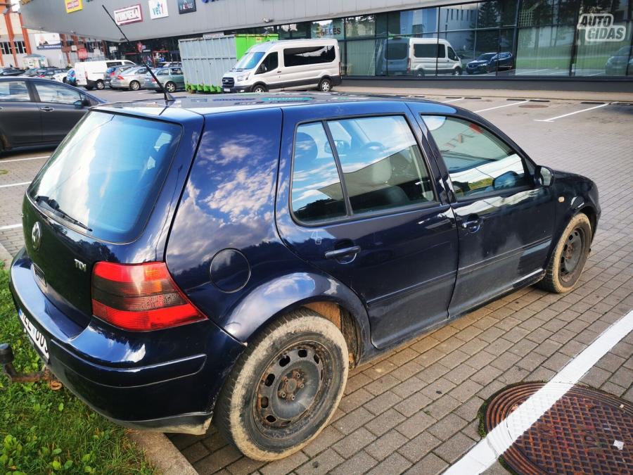 Volkswagen Golf 1998 in Visaginas, with an engine capacity of 1.90 L and mileage of 335 thousand km for 880 €, photo 6 on AUTOMOTO.COM.LV