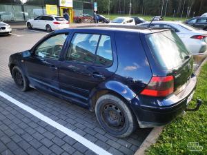 Volkswagen Golf 1998 in Visaginas, with an engine capacity of 1.90 L and mileage of 335 thousand km for 880 €, photo 8 on AUTOMOTO.COM.LV