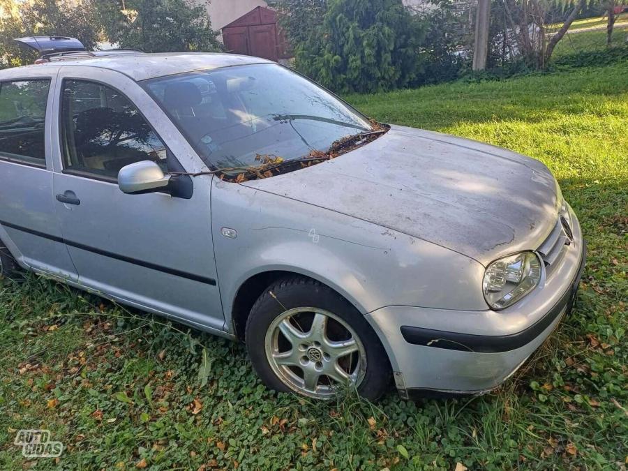 Volkswagen Golf 1998 Trakai, ar dzinēja tilpumu 1.40 L un nobraukumu 174 tūkst. km par 280 €, foto 4 vietnē AUTOMOTO.COM.LV