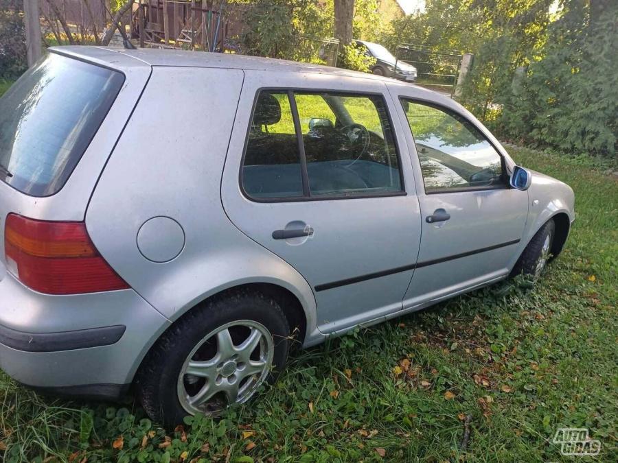 Volkswagen Golf 1998 Trakai, ar dzinēja tilpumu 1.40 L un nobraukumu 174 tūkst. km par 280 €, foto 5 vietnē AUTOMOTO.COM.LV
