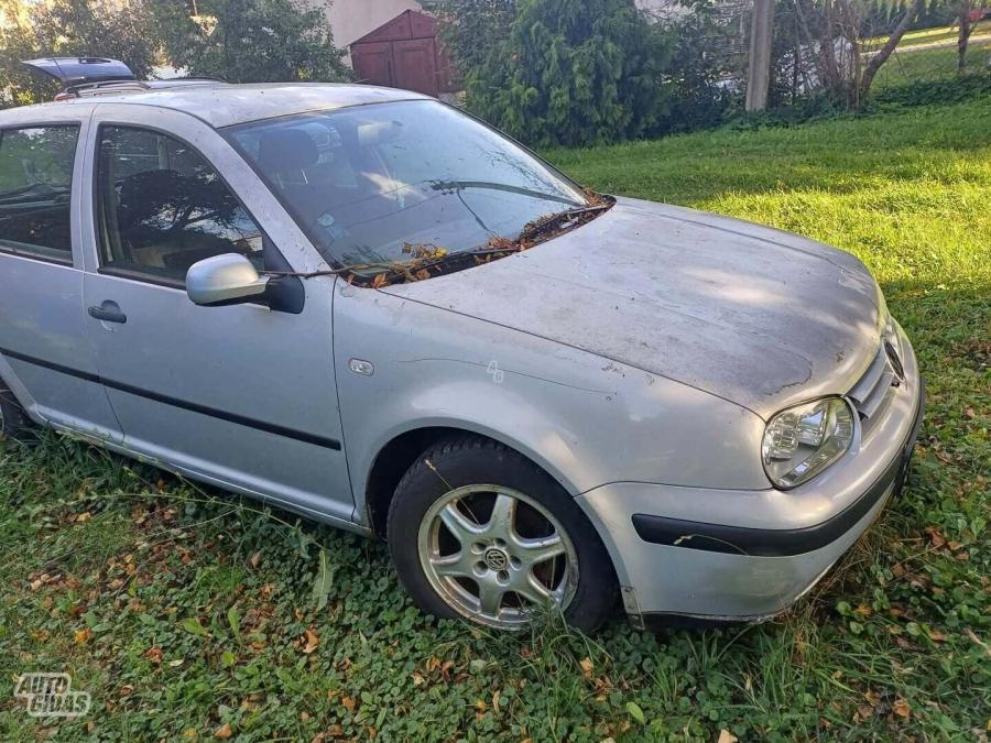 Volkswagen Golf 1998 Trakai, ar dzinēja tilpumu 1.40 L un nobraukumu 174 tūkst. km par 280 €, foto 6 vietnē AUTOMOTO.COM.LV
