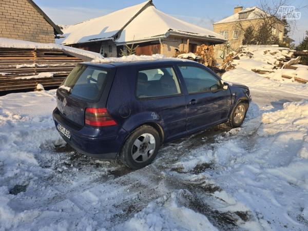 Volkswagen Golf 1999 Kauņa, ar dzinēja tilpumu 1.90 L un nobraukumu 655 tūkst. km par 600 €, foto 4 vietnē AUTOMOTO.COM.LV