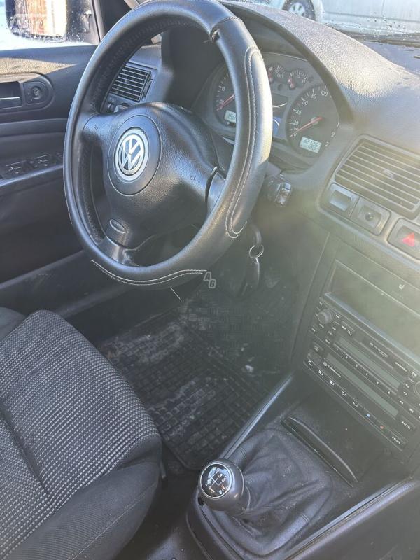 Volkswagen Golf 1999 Prienai, ar dzinēja tilpumu 1.90 L un nobraukumu 358 tūkst. km par 1499 €, foto 7 vietnē AUTOMOTO.COM.LV
