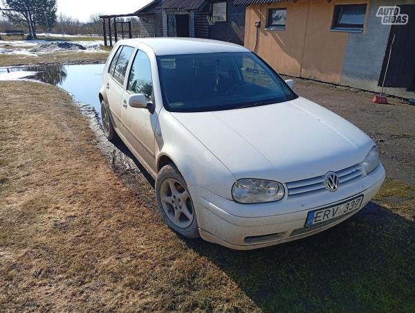 Volkswagen Golf 1999 Telšiai, ar dzinēja tilpumu 1.90 L un nobraukumu 390 tūkst. km par 400 €, foto 1 vietnē AUTOMOTO.COM.LV