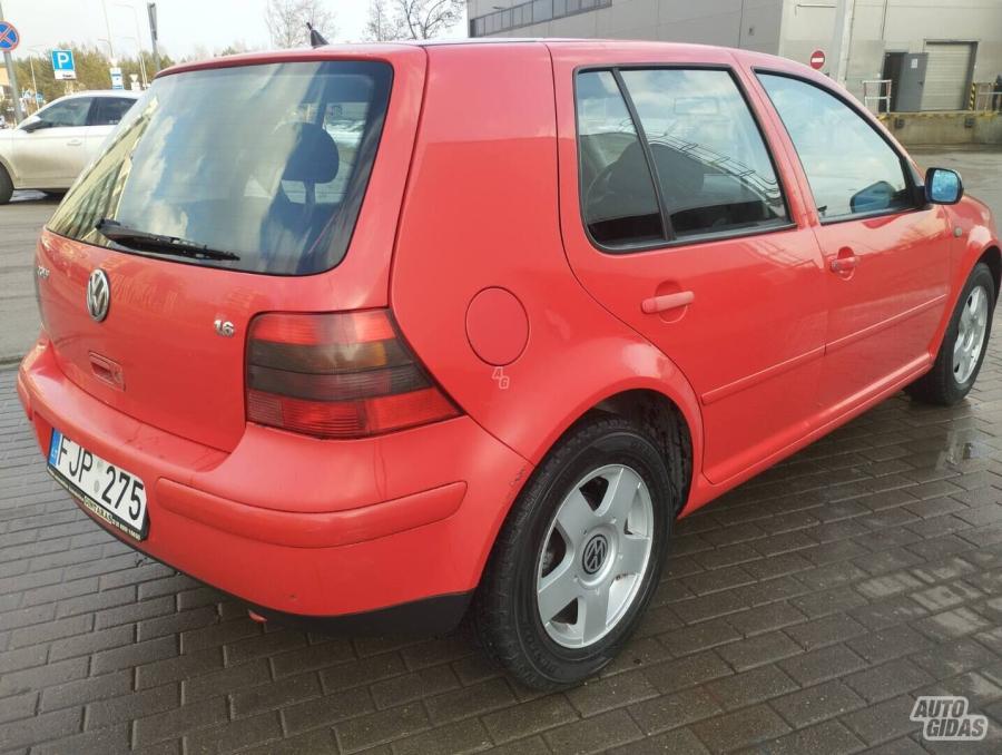Volkswagen Golf 1999 Viļņa, ar dzinēja tilpumu 1.60 L un nobraukumu 201 tūkst. km par 1999 €, foto 5 vietnē AUTOMOTO.COM.LV