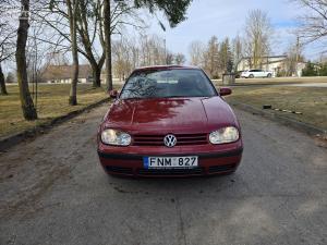 Volkswagen Golf 1999 in Radviliskis, with an engine capacity of 1.60 L and mileage of 328 thousand km for 1050 €, photo 9 on AUTOMOTO.COM.LV
