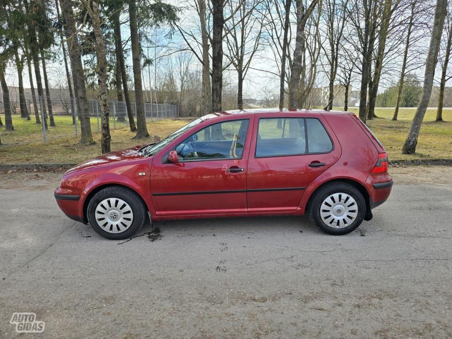 Volkswagen Golf 1999 in Radviliskis, with an engine capacity of 1.60 L and mileage of 328 thousand km for 1050 €, photo 12 on AUTOMOTO.COM.LV