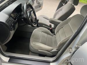 Volkswagen Golf 1999 Rēzekne, ar dzinēja tilpumu 1.90 L un nobraukumu 293 tūkst. km par 2050 €, foto 12 vietnē AUTOMOTO.COM.LV