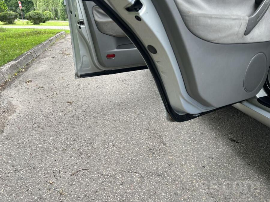 Volkswagen Golf 1999 Rēzekne, ar dzinēja tilpumu 1.90 L un nobraukumu 293 tūkst. km par 2050 €, foto 19 vietnē AUTOMOTO.COM.LV