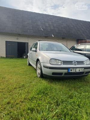 Volkswagen Golf 1999 Viļņa, ar dzinēja tilpumu 1.90 L un nobraukumu 467 tūkst. km par 800 €, foto 3 vietnē AUTOMOTO.COM.LV