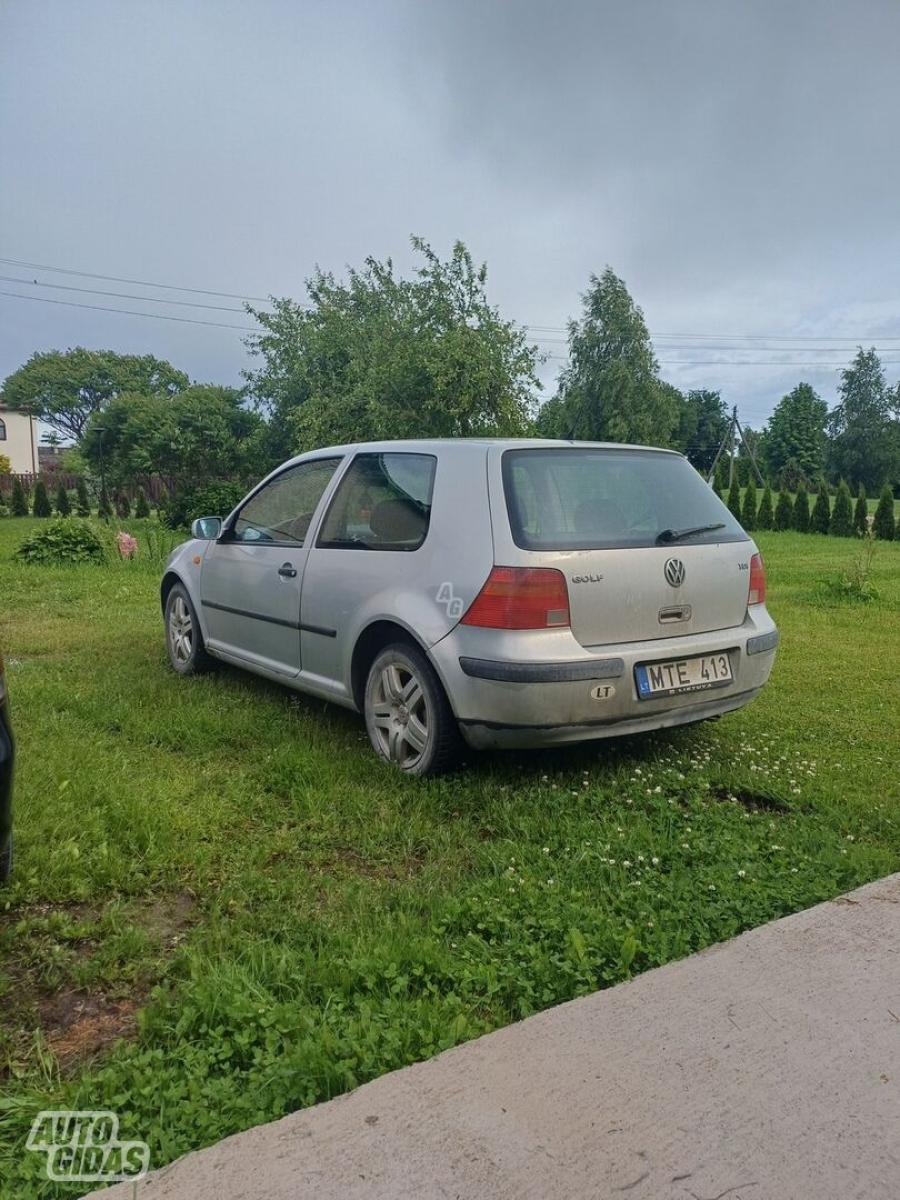 Volkswagen Golf 1999 Viļņa, ar dzinēja tilpumu 1.90 L un nobraukumu 467 tūkst. km par 800 €, foto 5 vietnē AUTOMOTO.COM.LV