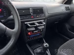 Volkswagen Golf 1999 in Riga, with an engine capacity of 1.90 L and mileage of 437 thousand km for 1050 €, photo 12 on AUTOMOTO.COM.LV