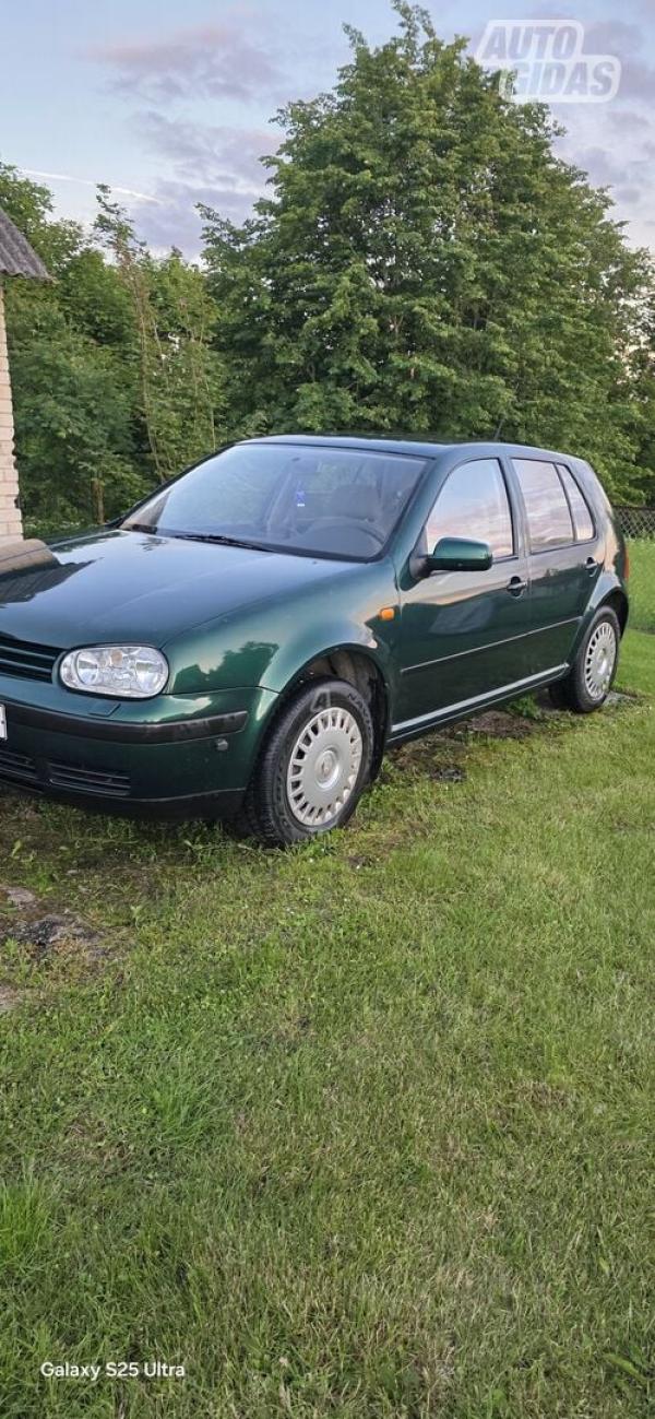 Volkswagen Golf 1999 in Lazdijai, with an engine capacity of 1.60 L and mileage of 246 thousand km for 550 €, photo 1 on AUTOMOTO.COM.LV
