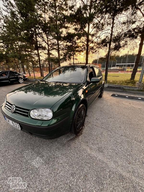Volkswagen Golf 1999 in Utena, with an engine capacity of 1.60 L and mileage of 277 thousand km for 1350 €, photo 6 on AUTOMOTO.COM.LV