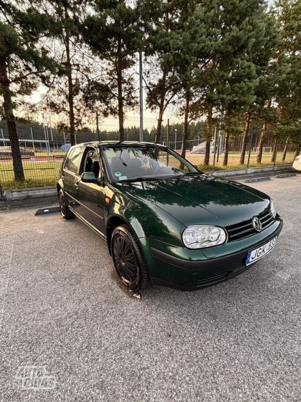 Volkswagen Golf 1999 in Utena, with an engine capacity of 1.60 L and mileage of 277 thousand km for 1350 €, photo 7 on AUTOMOTO.COM.LV