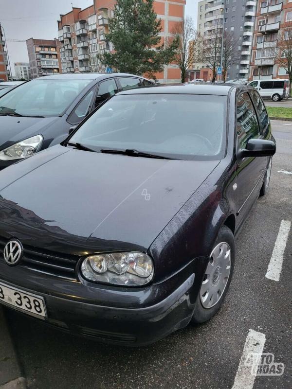 Фольксваген Гольф 1999 в Клайпеда на AUTOMOTO.COM.LV Фольксваген Гольф 1999 в Клайпеда, объемом двигателя 1.90 л и пробегом 250 тыс. км за 850 €, фото 1 на AUTOMOTO.COM.LV