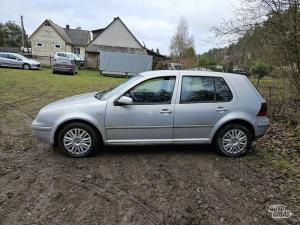 Volkswagen Golf 2000 in Prienai, with an engine capacity of 1.90 L and mileage of 342 thousand km for 444 €, photo 4 on AUTOMOTO.COM.LV