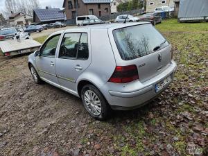 Volkswagen Golf 2000 Prienai, ar dzinēja tilpumu 1.90 L un nobraukumu 342 tūkst. km par 444 €, foto 6 vietnē AUTOMOTO.COM.LV