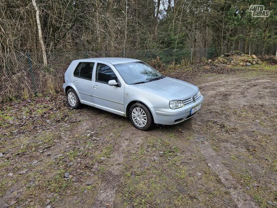 Volkswagen Golf 2000 Prienai, ar dzinēja tilpumu 1.90 L un nobraukumu 350 tūkst. km par 400 €, foto 4 vietnē AUTOMOTO.COM.LV