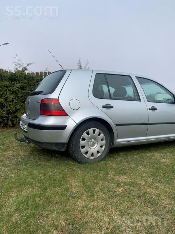 Volkswagen Golf 2000 in Riga, with an engine capacity of 1.90 L and mileage of 343 thousand km for 2450 €, photo 2 on AUTOMOTO.COM.LV