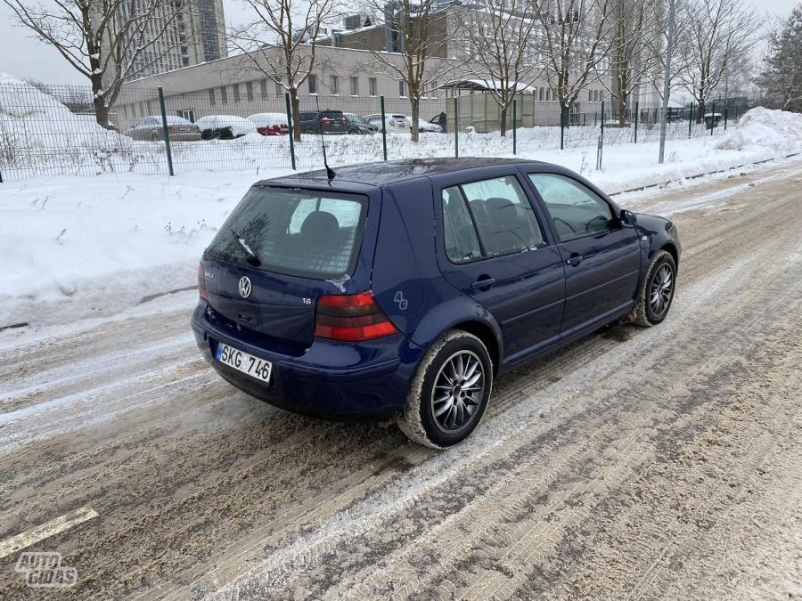 Volkswagen Golf 2000 in Vilnius, with an engine capacity of 1.60 L and mileage of 245 thousand km for 460 €, photo 2 on AUTOMOTO.COM.LV