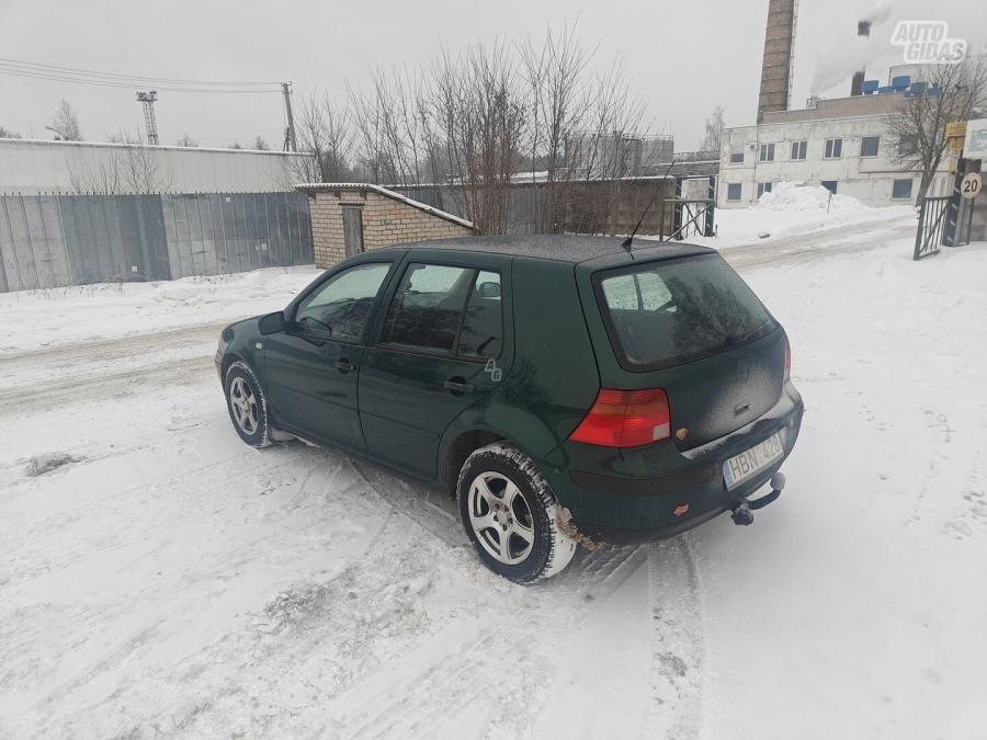 Volkswagen Golf 2000 in Jonava, with an engine capacity of 1.90 L and mileage of 386 thousand km for 1350 €, photo 5 on AUTOMOTO.COM.LV