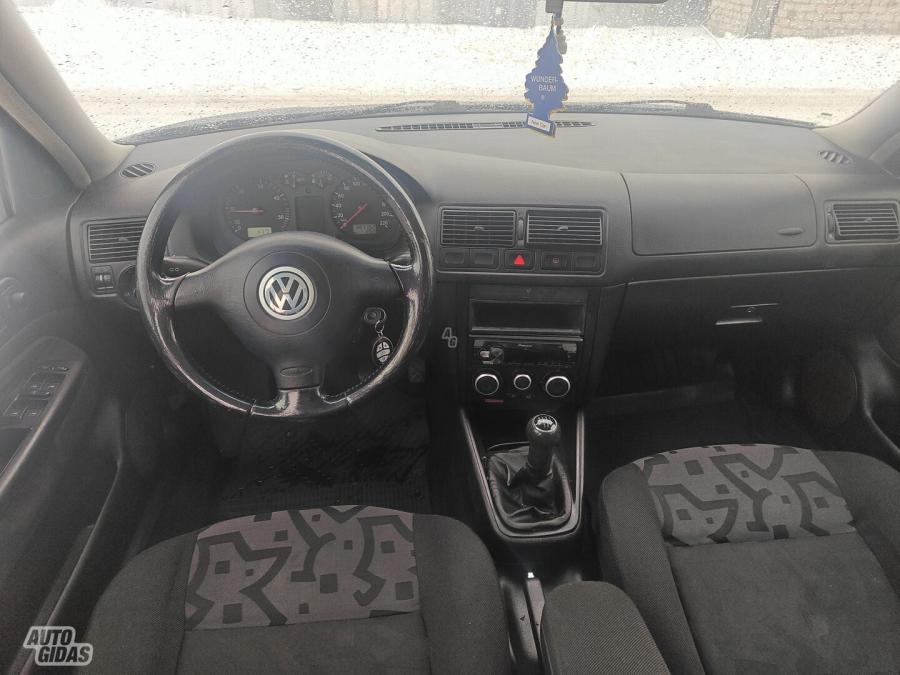 Volkswagen Golf 2000 in Jonava, with an engine capacity of 1.90 L and mileage of 386 thousand km for 1350 €, photo 9 on AUTOMOTO.COM.LV
